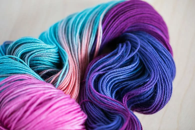 Reveal: November 2017 Club Colourway // Wobble - SweetGeorgia Yarns