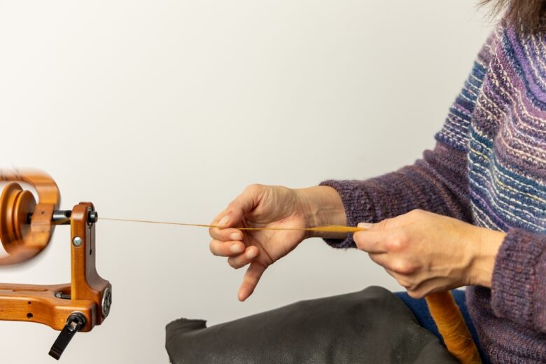 The Many Styles of Spinning Drafts - SweetGeorgia Yarns