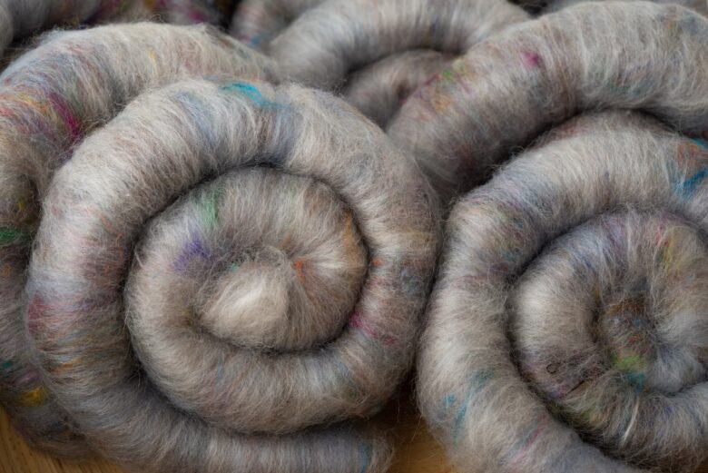 Worsted vs Woollen Spun Yarns: The Yarn-Making Process - SweetGeorgia Yarns