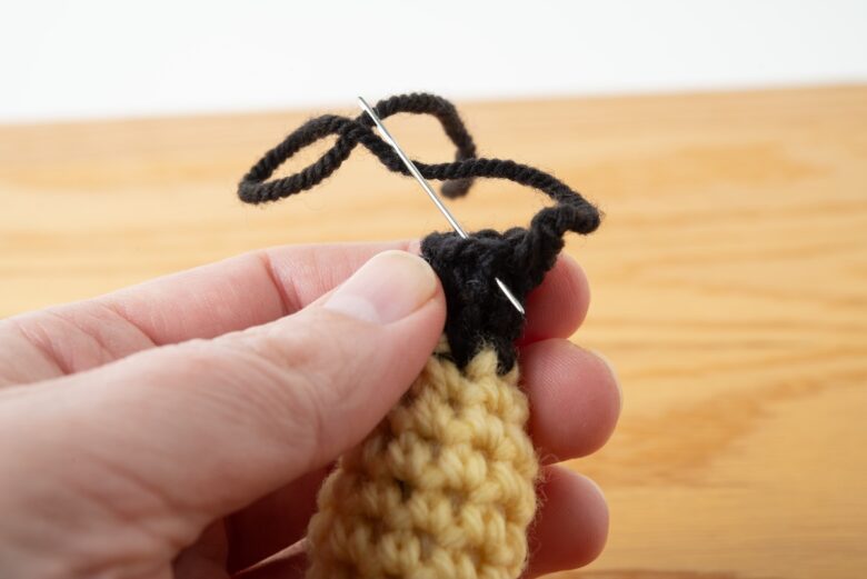 How to Neatly Weave in Yarn Ends in Crochet - SweetGeorgia Yarns