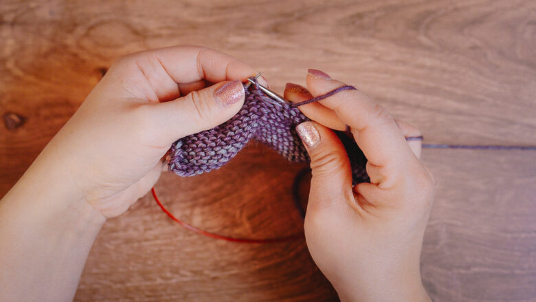 Purl Stitch, Five Different Ways: Introducing Portuguese and Norwegian ...