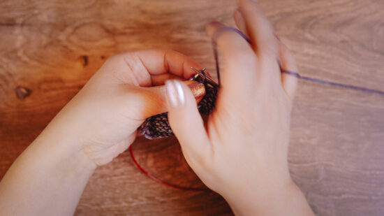 Purl Stitch, Five Different Ways: Introducing Portuguese and Norwegian ...