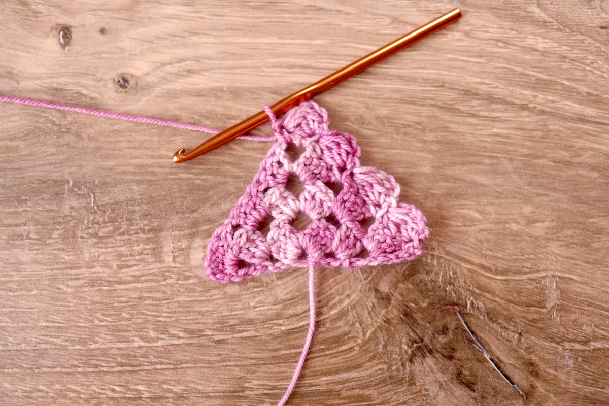 Try This Beautiful Bobble Stitch Border Before You Bind Off ...