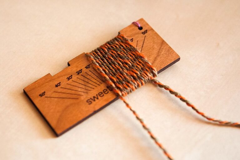 Measuring Wraps Per Inch (With Downloadable PDF!) - SweetGeorgia Yarns